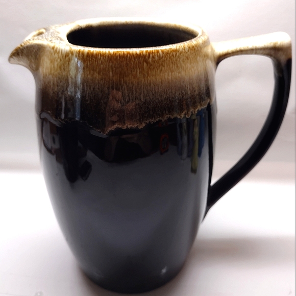 Pflatzgraff | Kitchen | Pfaltzgraff Dark Chocolate Drip Pitcher | Poshmark